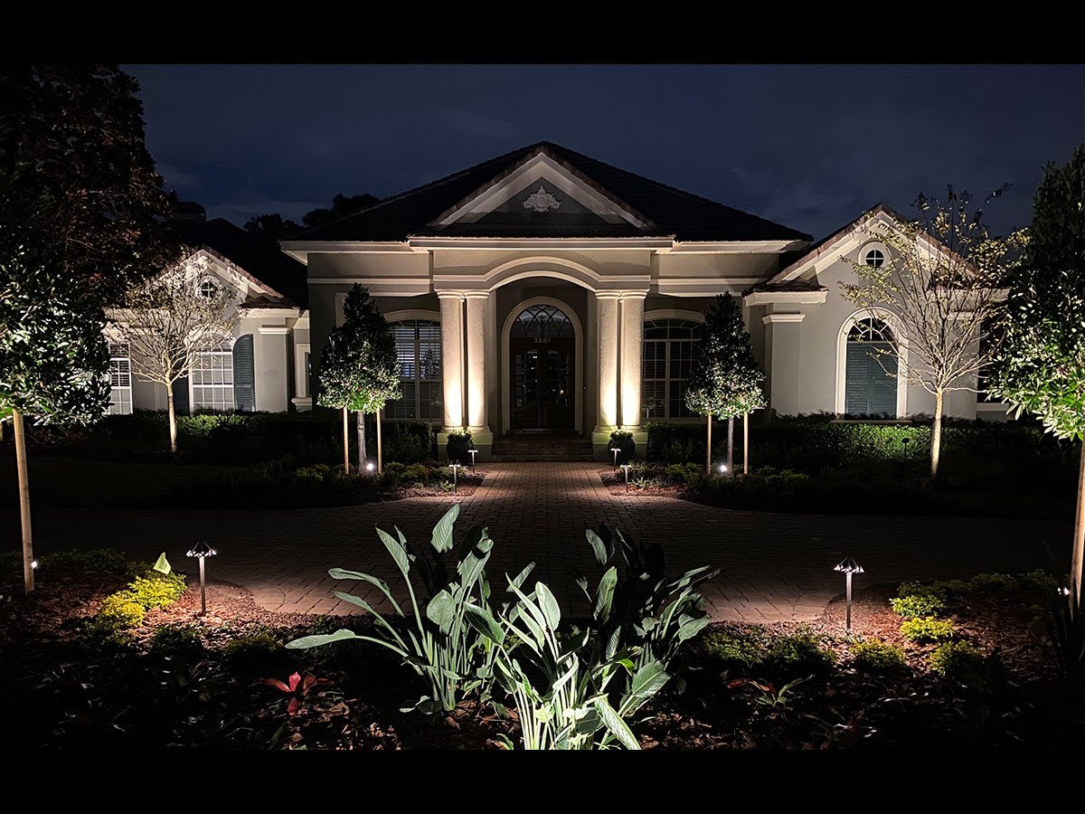 Florida landscape designs and landscape lighting in Orlando
